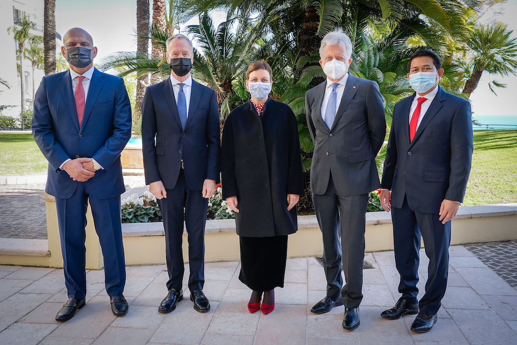 11 février 2021 – le Consul Général honoraire de Suède et le Consul ...